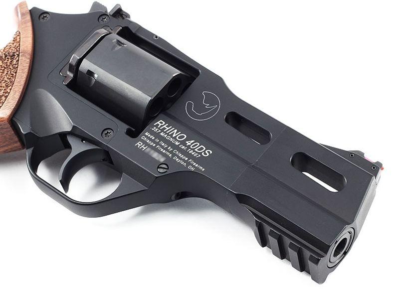 Custom Rhino Revolver Scope